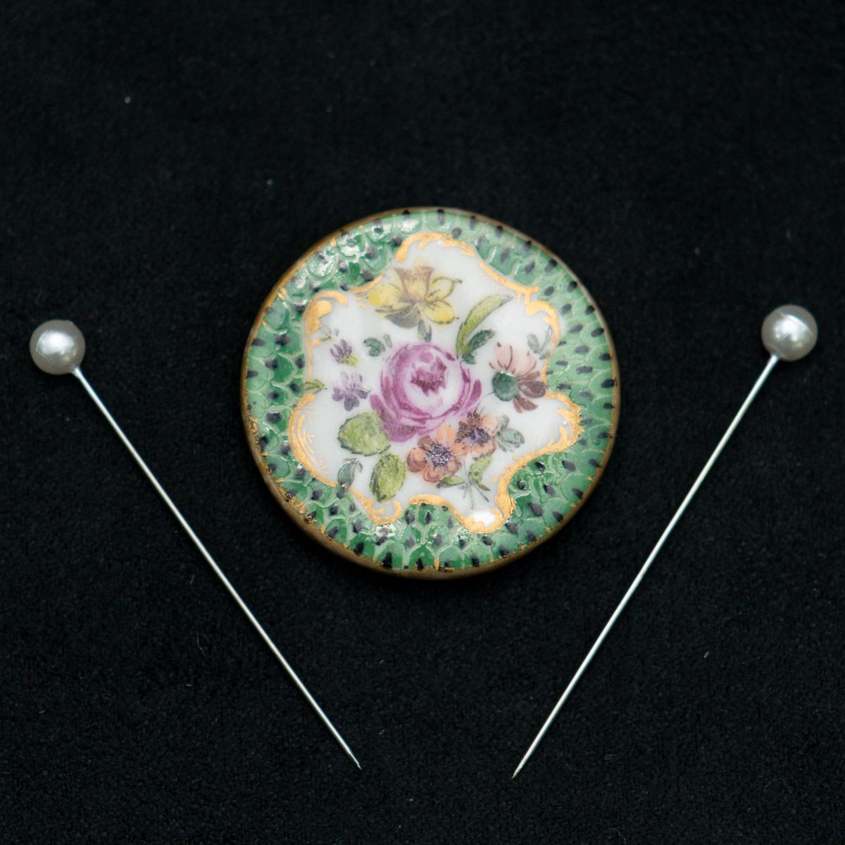 Collecting Antique and Vintage Buttons