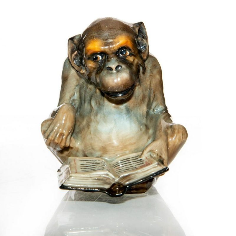 Collecting Doulton - The Charlie Briggs Story | Lion & Unicorn