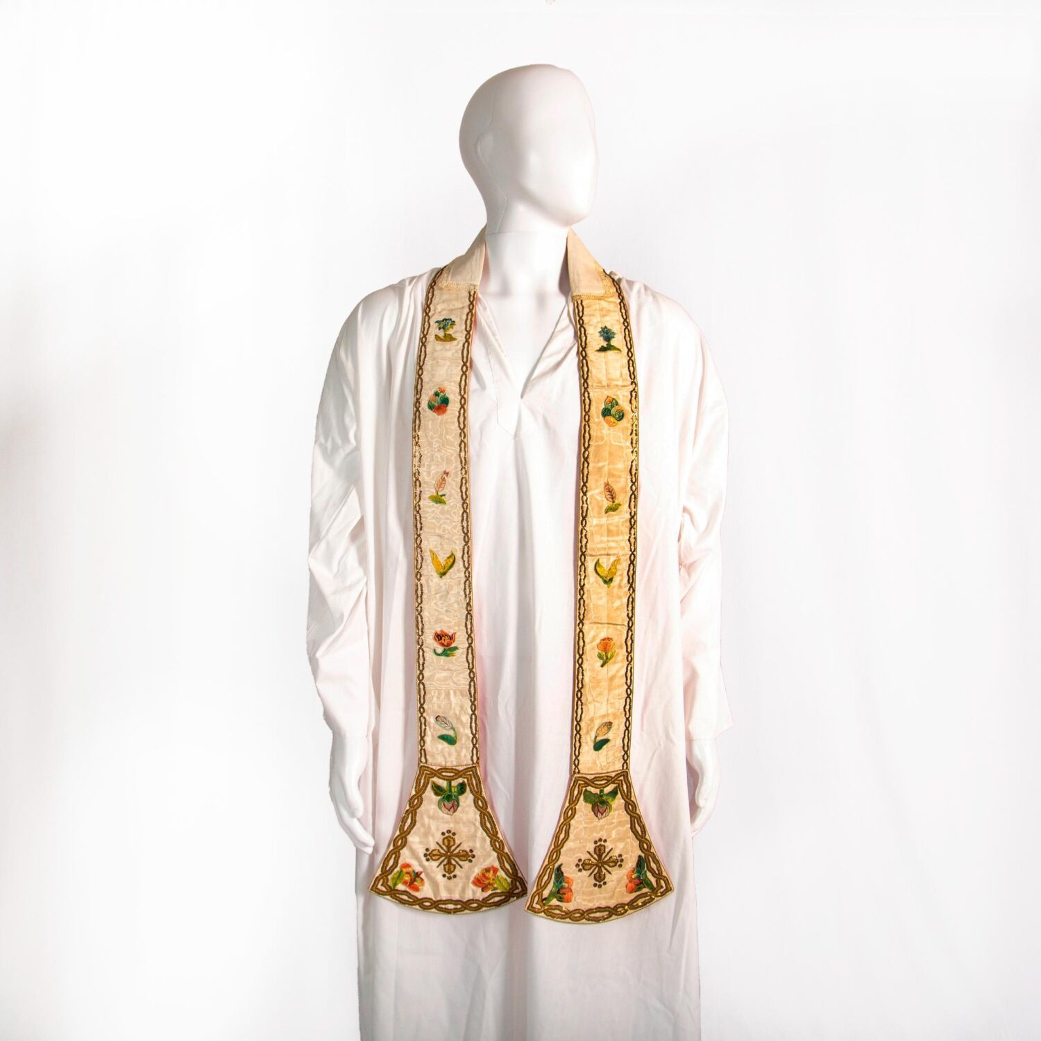 Liturgical Vestments - Religious Clothing & Textile | Lion & Unicorn