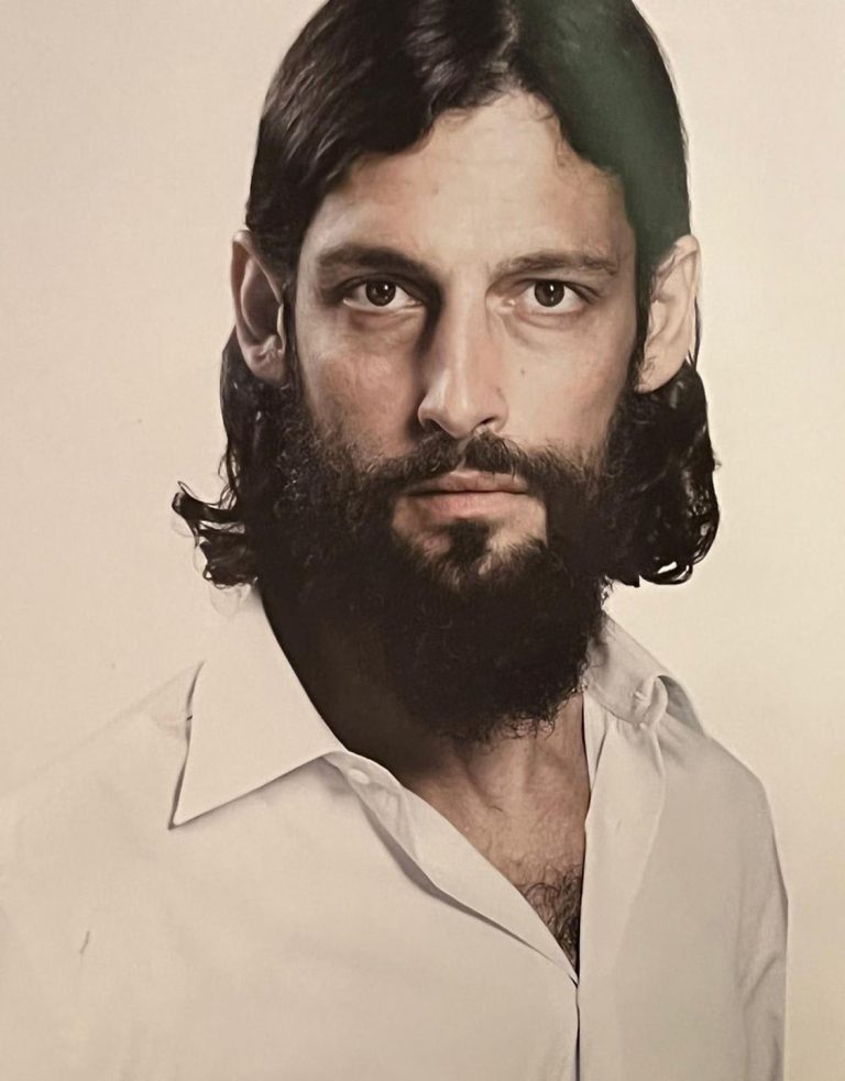 Alan Setian - Asian Expert and Curator | Lion & Unicorn